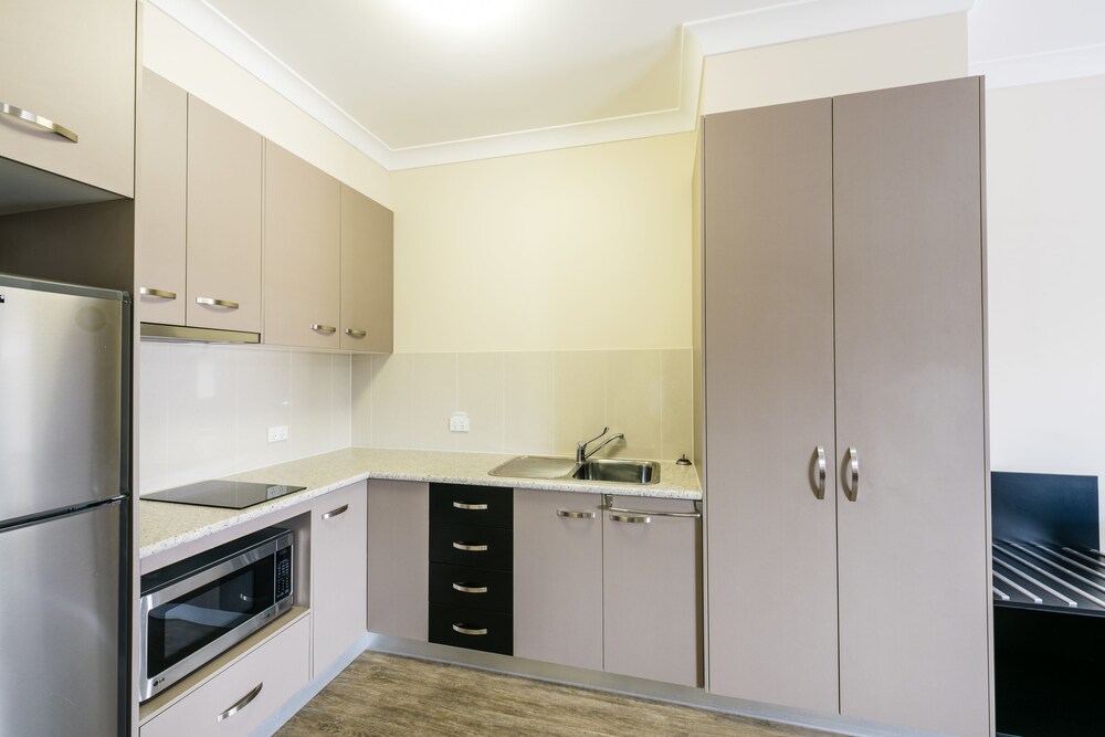 Athena Studio Units: AU$147 Deals & Reviews (Roma, AUS) | Wotif