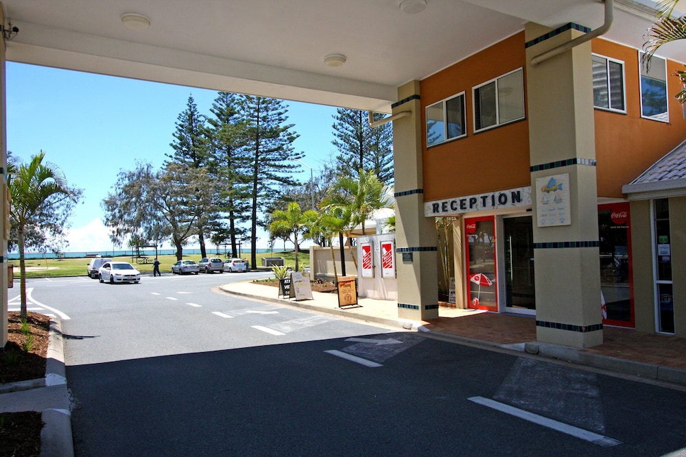 Main Beach Tourist Park Gold Coast, AUS - Best Price Guarantee ...