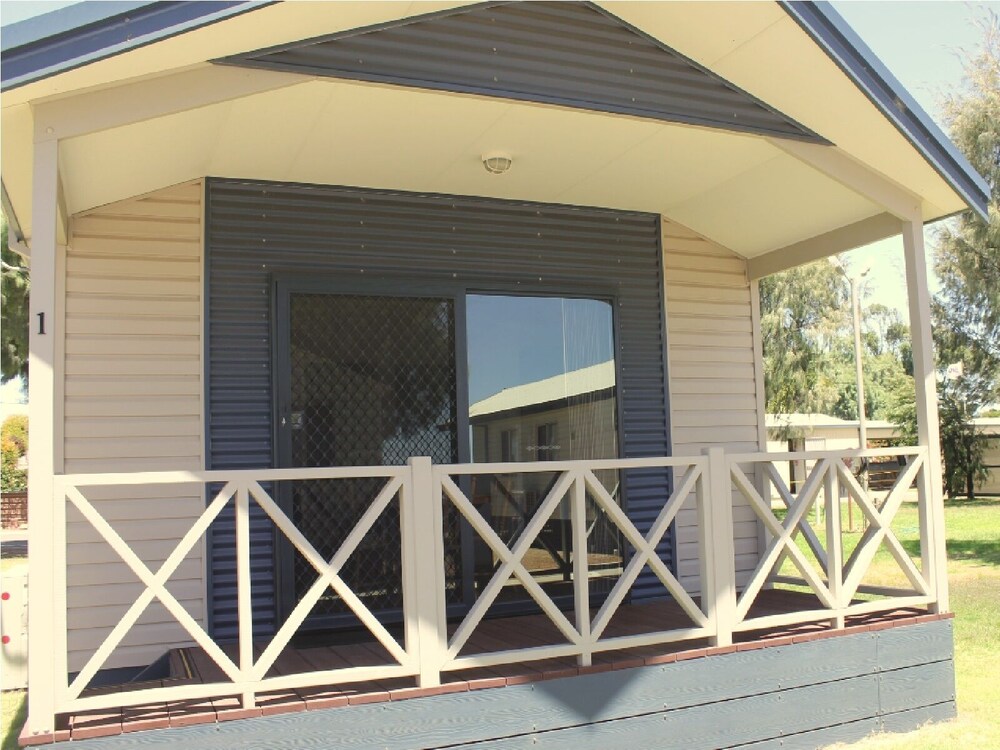 BIG4 Dongara Denison Beach Holiday Park: AU$157 Deals & Reviews (Port ...