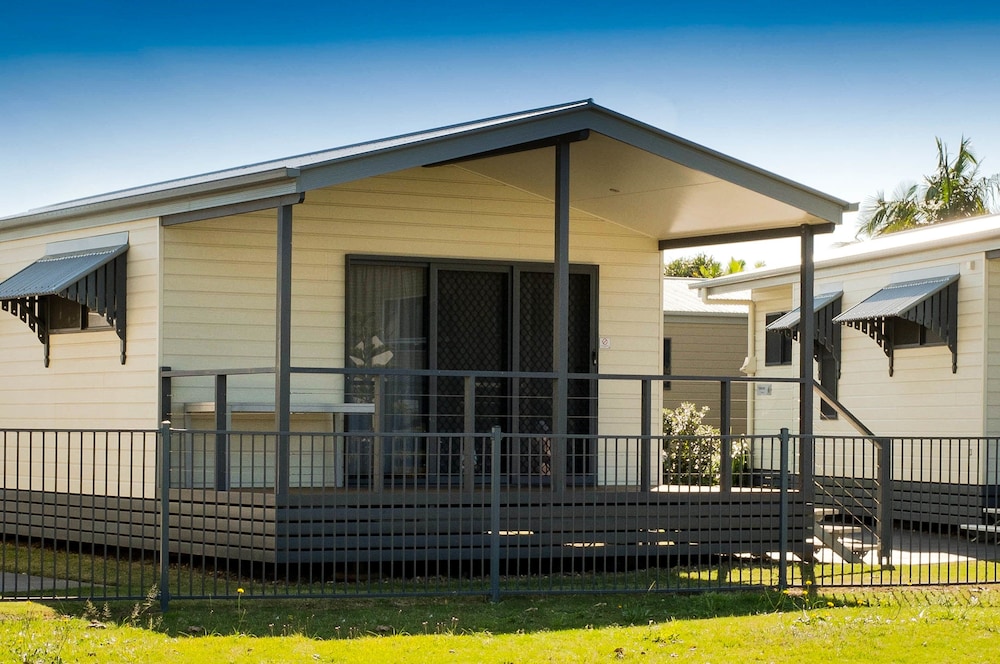 Caloundra Waterfront Holiday Park: Deals & Reviews (Sunshine Coast, AUS ...