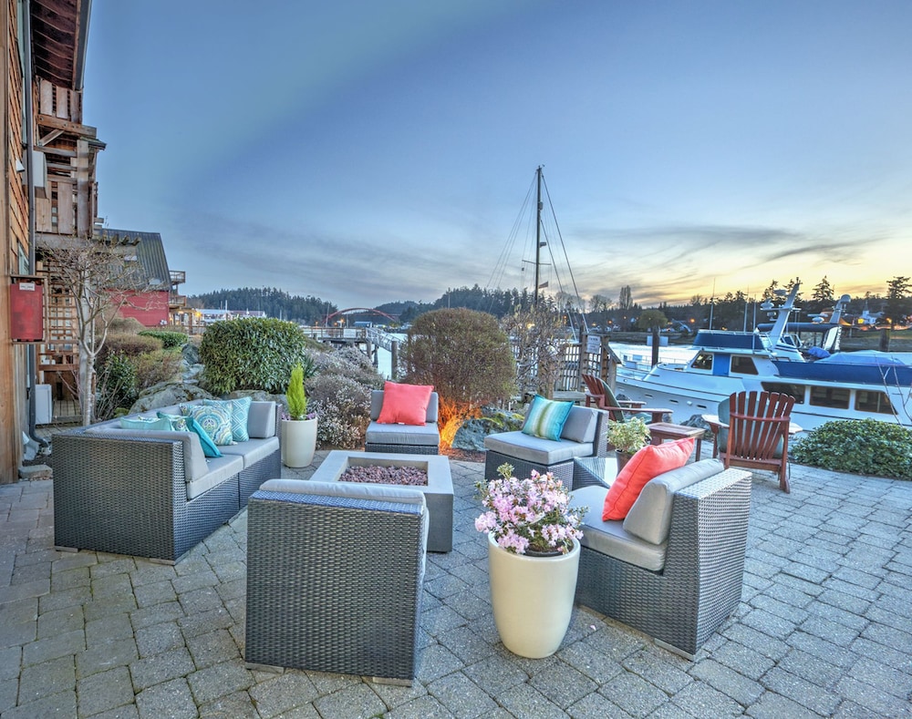 La Conner Channel Lodge in La Conner | Best Rates & Deals on Orbitz