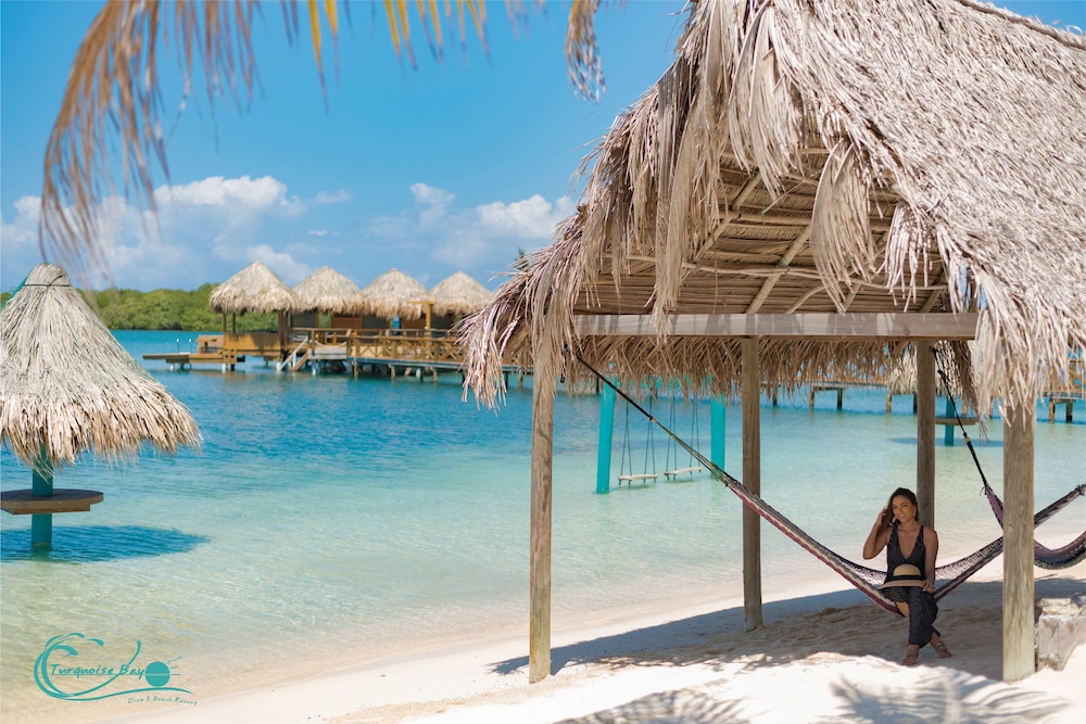 Hotel Turquoise Bay Resort in Roatan | Best Rates & Deals on Orbitz