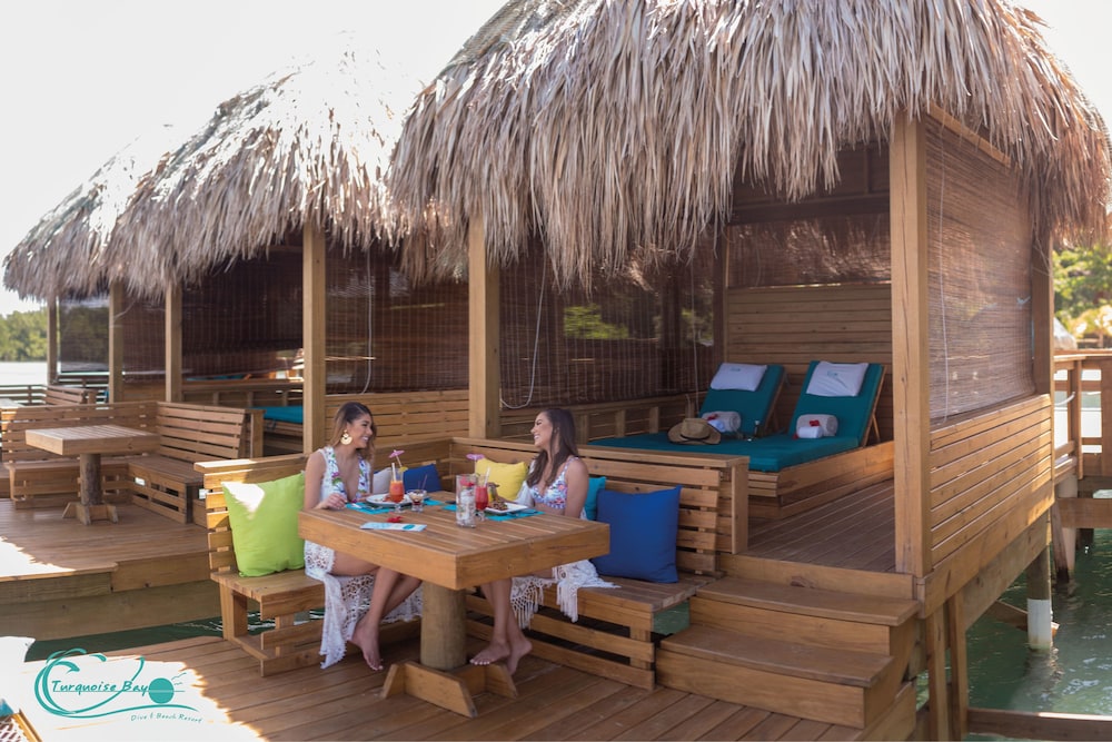 Turquoise Bay Dive & Beach Resort, Roatan: Room Prices & Reviews ...