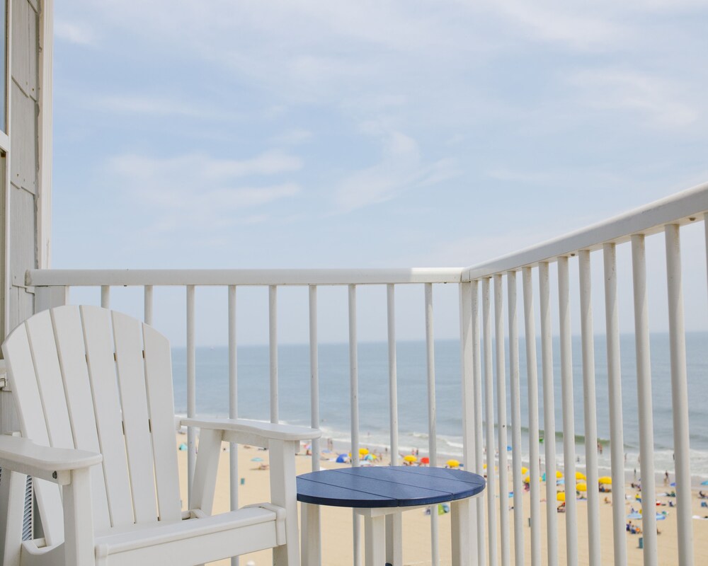 Commander Hotel & Suites in Ocean City | Best Rates & Deals on Orbitz