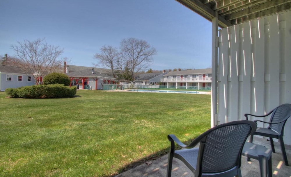 The Rhumb Line Resort, Kennebunkport: $129 Room Prices & Reviews ...