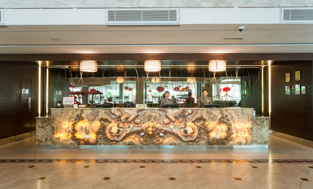 Promenade Hotel Bintulu: AU$64 Deals & Reviews (Bintulu, MYS) | Wotif