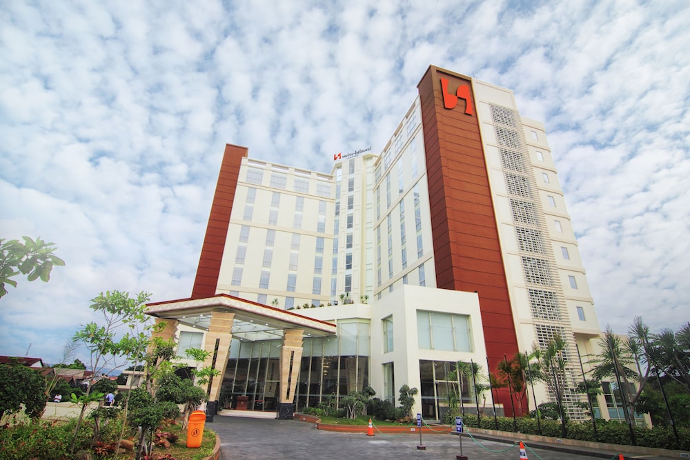 Swiss-belhotel Lampung in Bandar Lampung | Best Rates & Deals on Orbitz