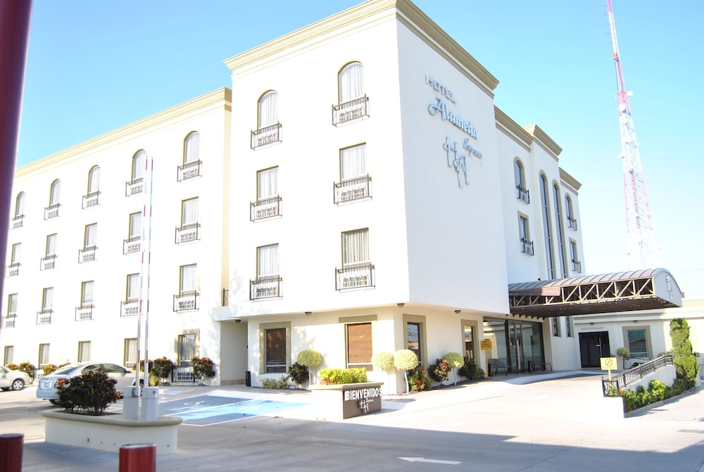 Hotel Alameda Express, Matamoros: Room Prices & Reviews | Travelocity
