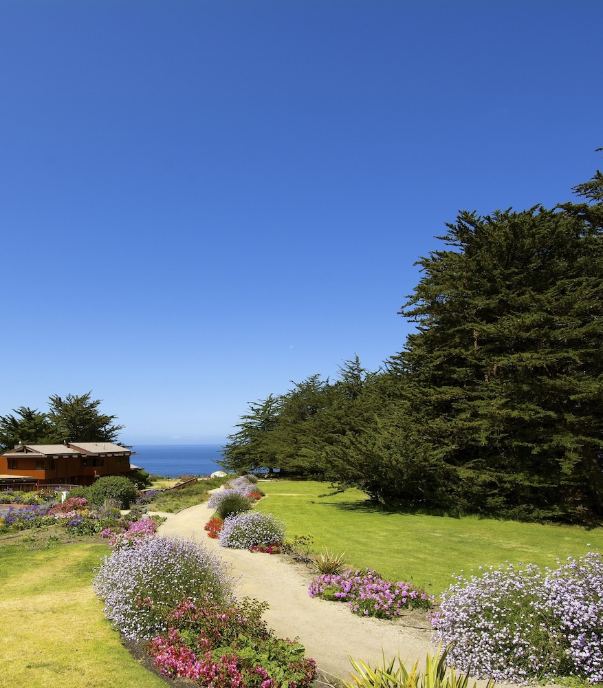 Ragged Point Inn and Resort, San Simeon: $199 Room Prices & Reviews ...
