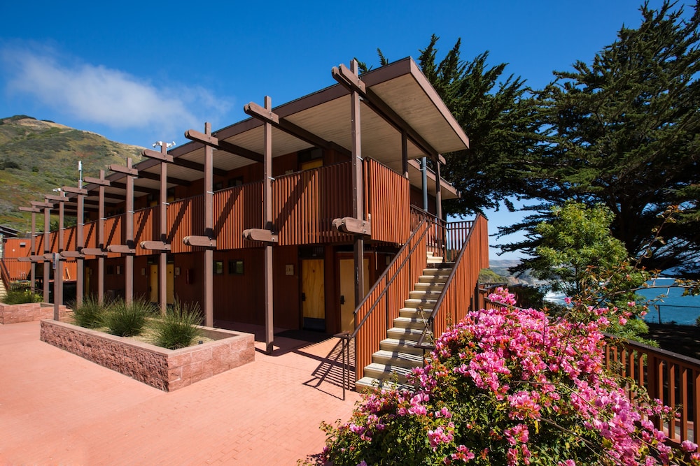 Ragged Point Inn and Resort, San Simeon: $149 Room Prices & Reviews ...