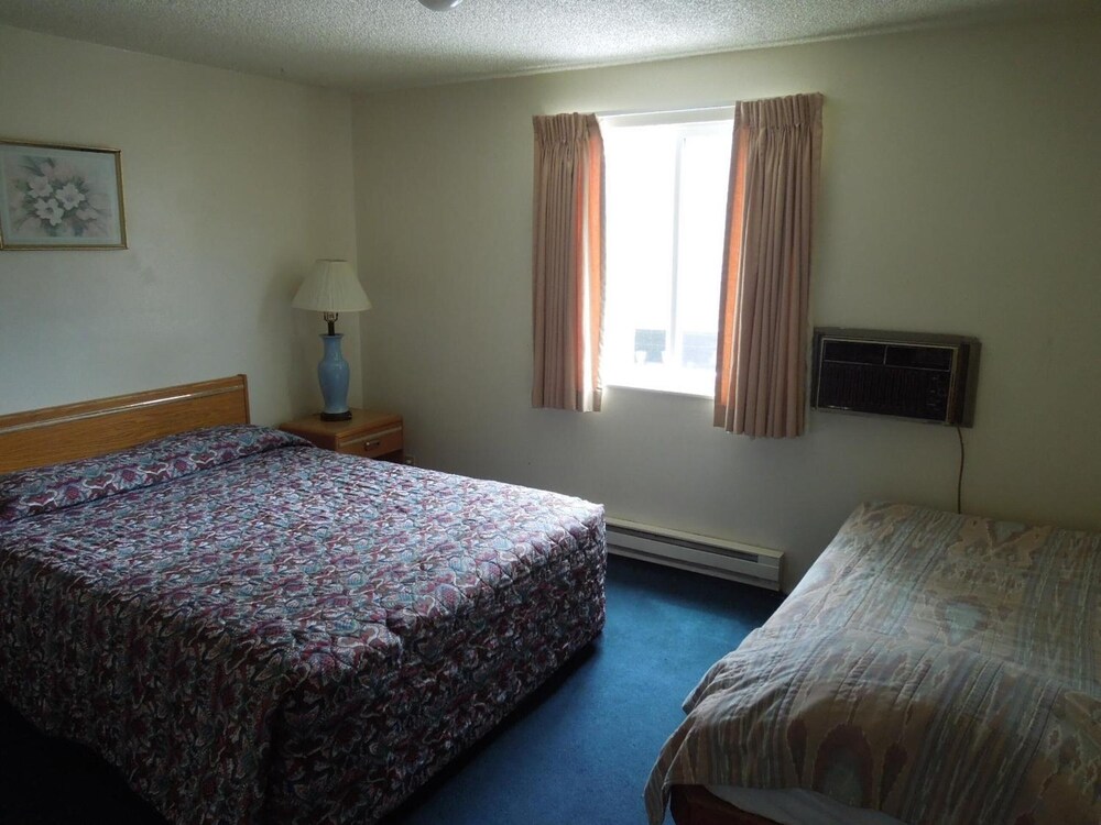 Columbus Motor Inn in Seattle | Best Rates & Deals on Orbitz