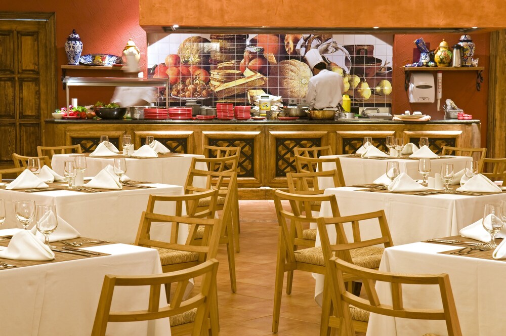 El Beso Adults Only at Ocean Coral & Turquesa - All Inclusive in Puerto ...