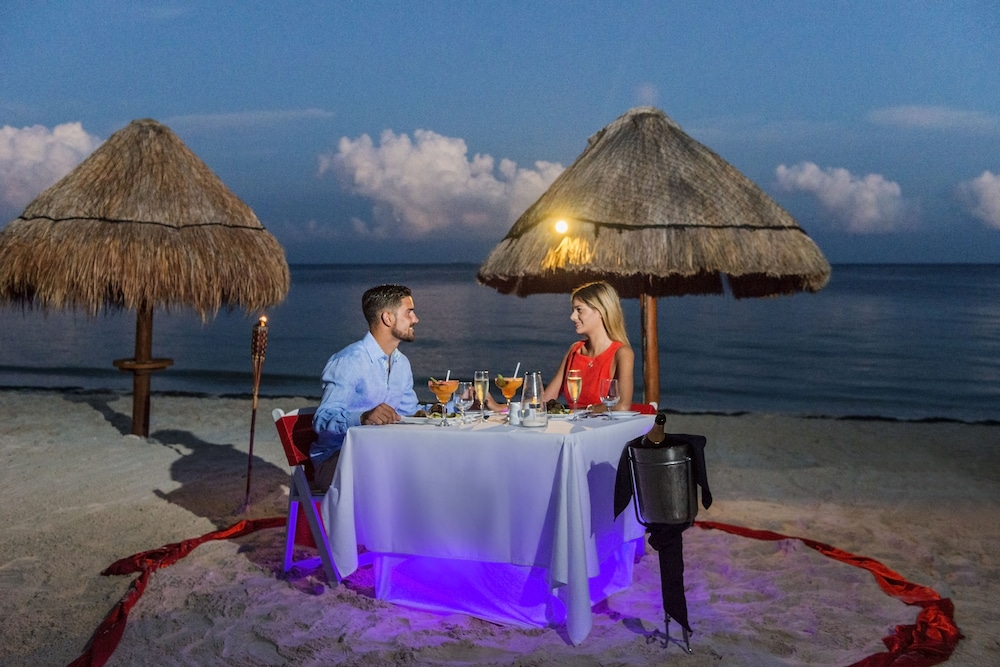 El Beso Adults Only at Ocean Coral & Turquesa - All Inclusive in Puerto ...