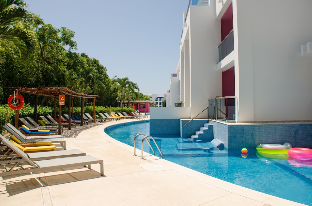 Princess Family Club Riviera - All Inclusive in Playa del Carmen | Best ...