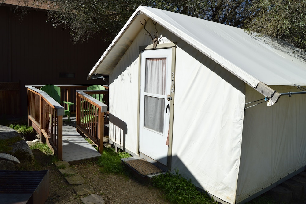 Indian Flat RV Park - Tent Cabins & Cottages, El Portal: $155 Room ...