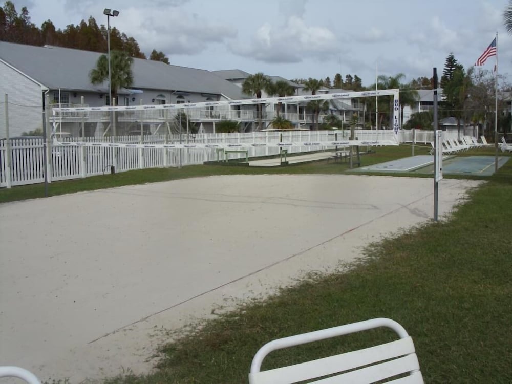 Paradise Lakes Resort, Clothing Optional Resort - Adult Only in Tampa ...