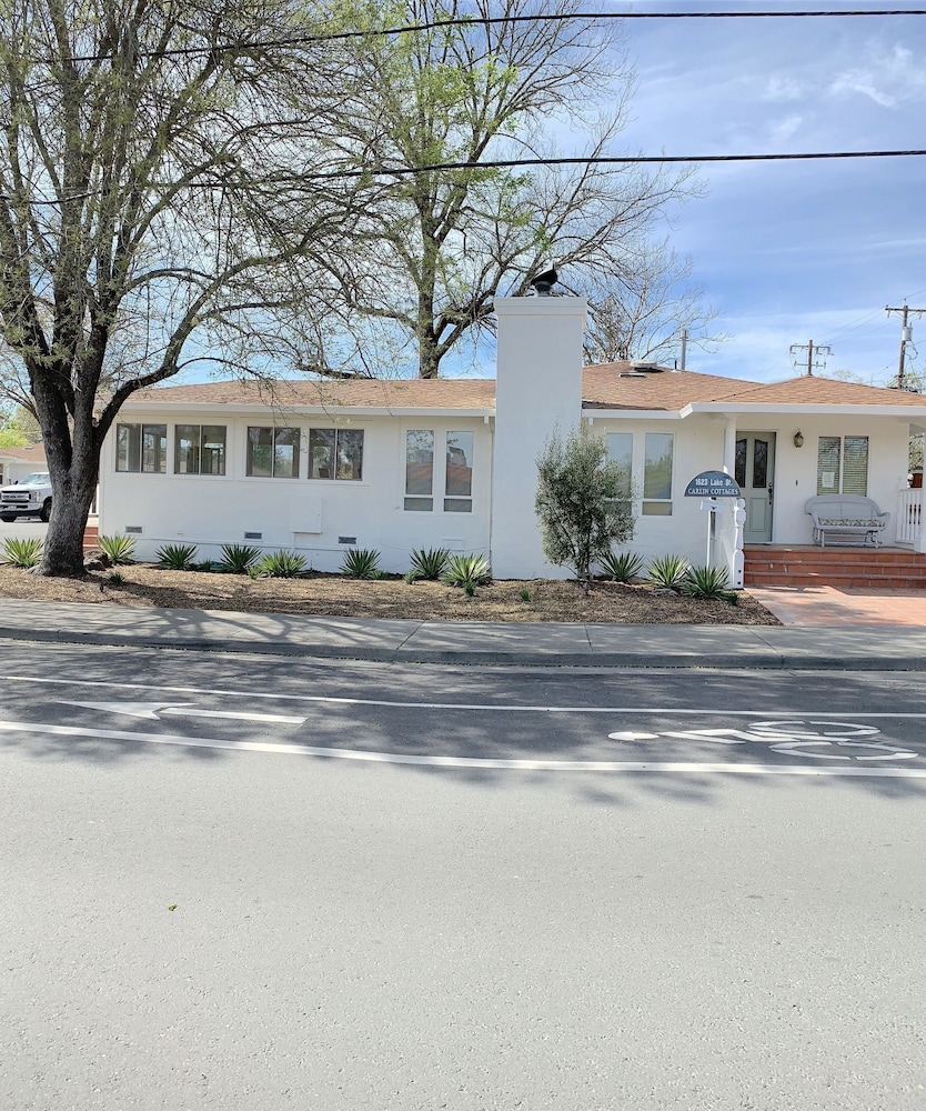 Carlin Cottages in Calistoga | Best Rates & Deals on Orbitz