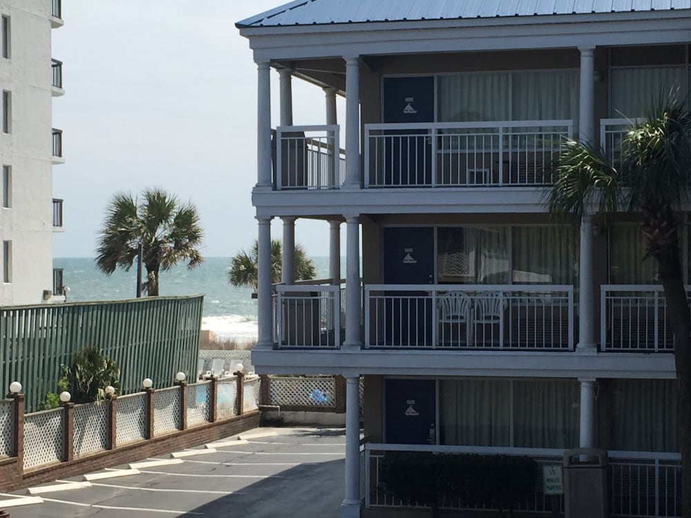 Mystic Sea Resort in Myrtle Beach | Best Rates & Deals on Orbitz