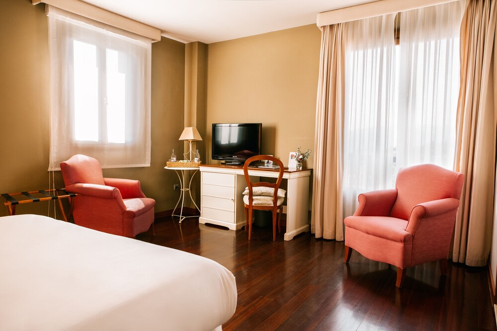 Hosteria de Torazo Nature Hotel & Spa: AU$139 Deals & Reviews (Cabranes ...