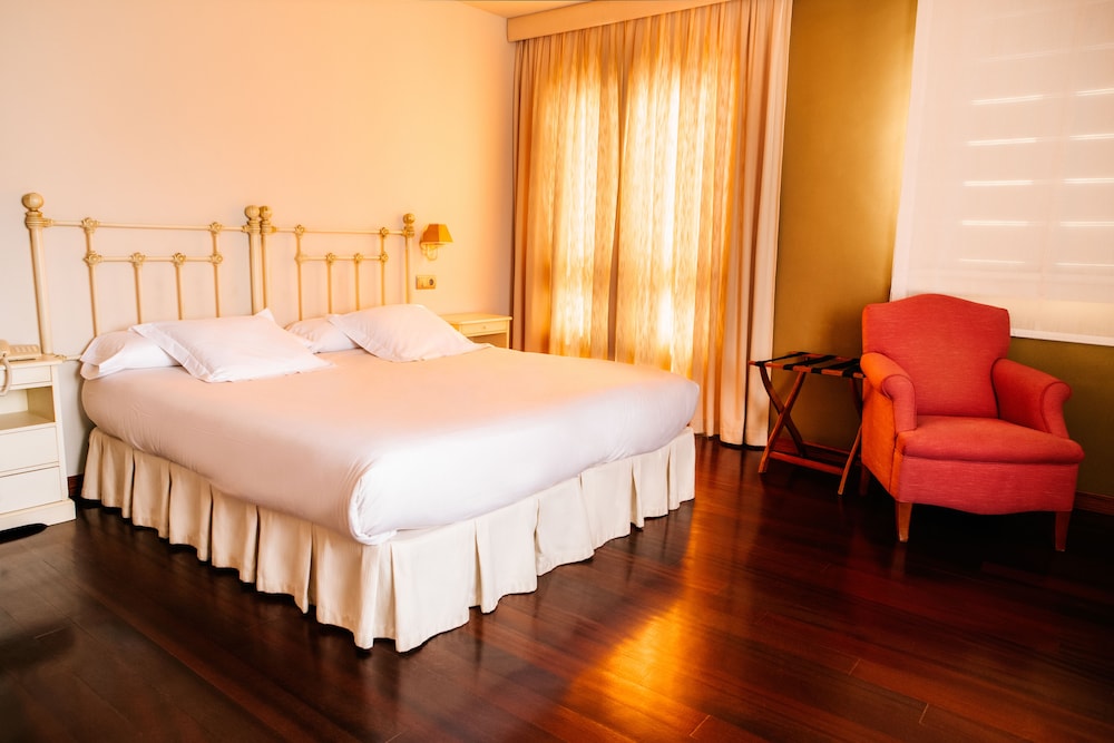 Hosteria de Torazo Nature Hotel & Spa: AU$139 Deals & Reviews (Cabranes ...