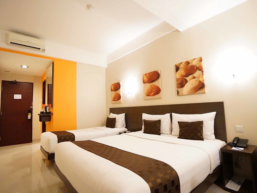 Solaris Hotel Malang in Malang | Best Rates & Deals on Orbitz
