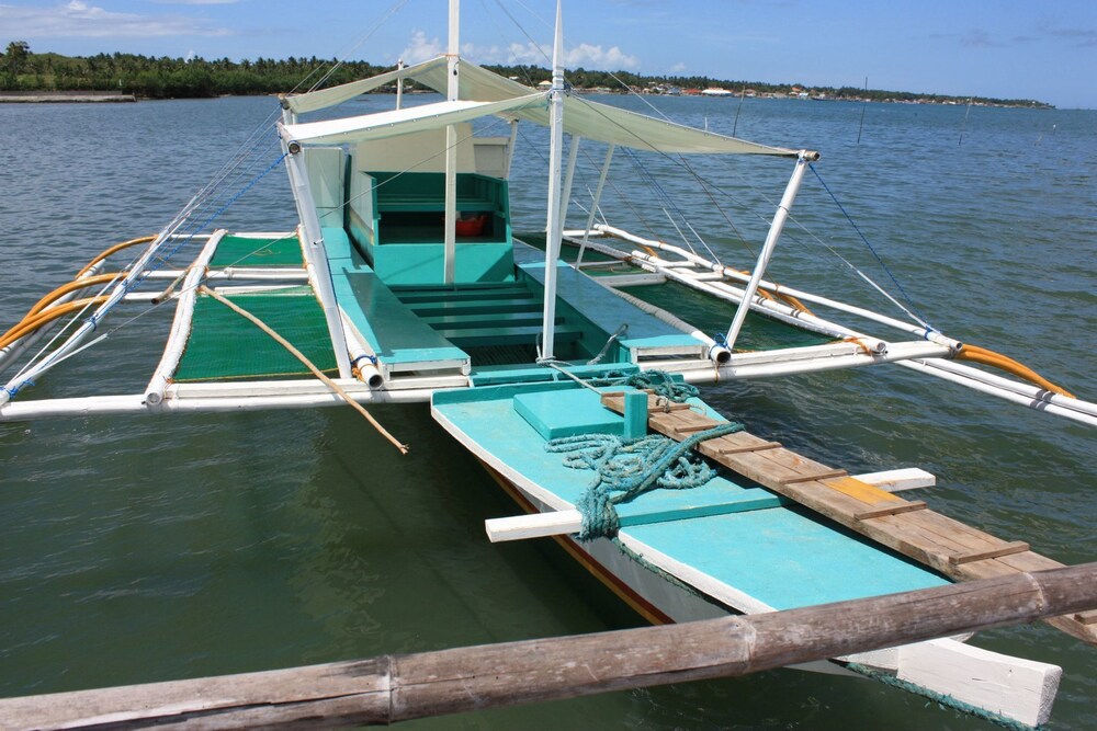 Hagnaya Beach Resort and Restaurant, Bogo: Room Prices & Reviews ...