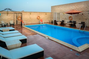 Golden Ocean Hotel in Doha, Qatar | Expedia