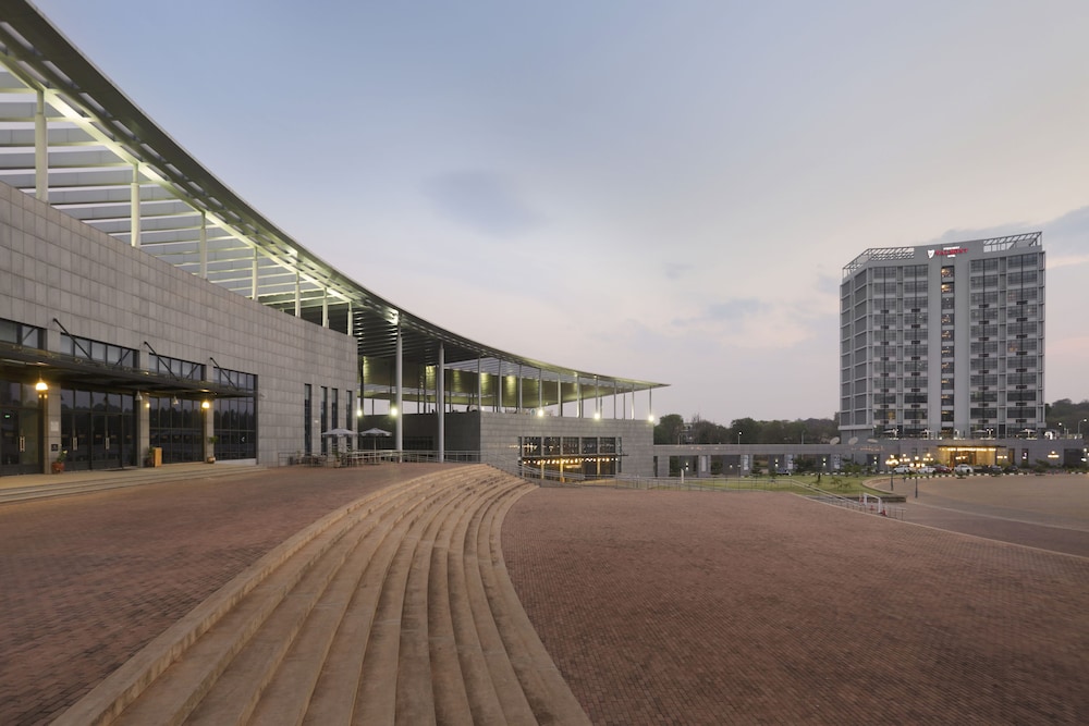 President Hotel, Lilongwe: $170 Room Prices & Reviews | Travelocity