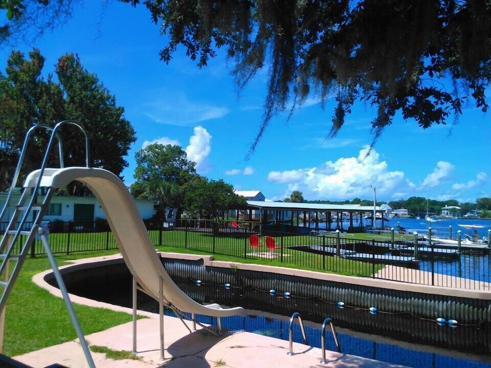 King's Bay Lodge in Crystal River, FL | Expedia