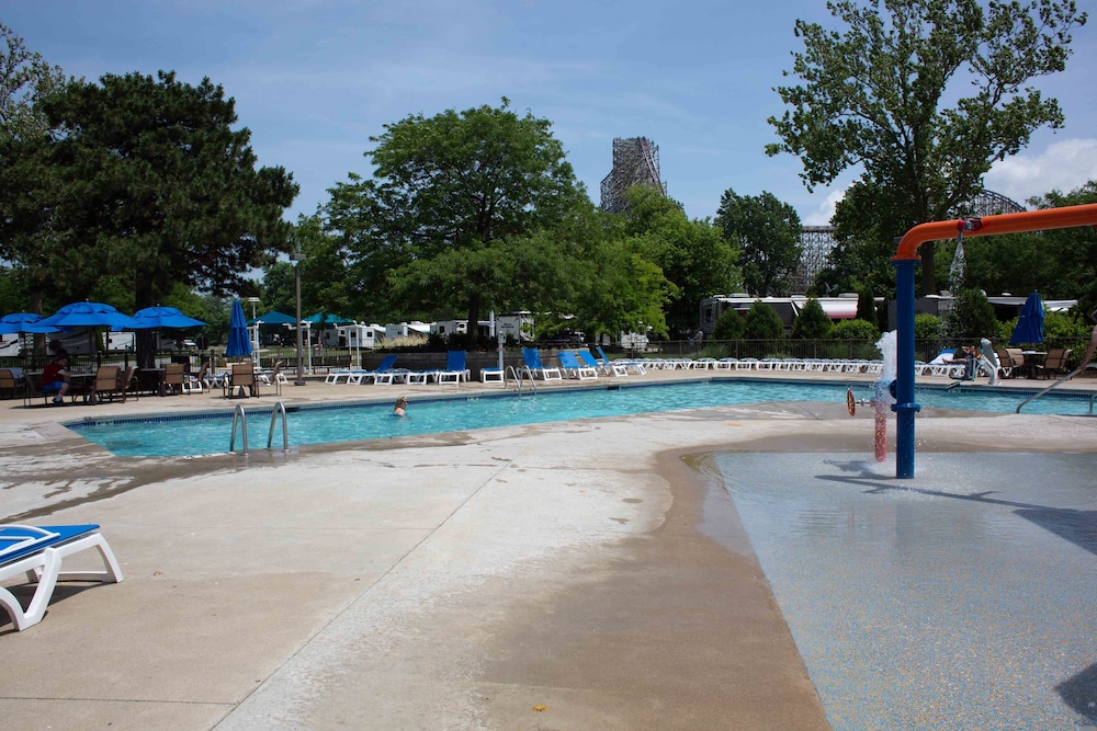 Cedar Point's Lighthouse Point in Sandusky | Best Rates & Deals on Orbitz