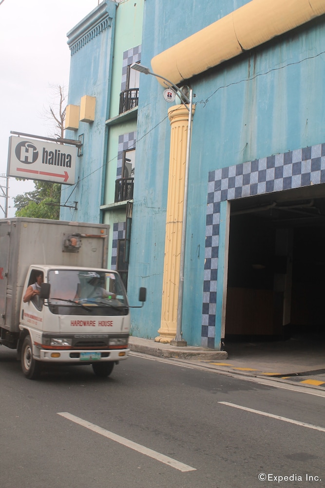 Halina Drive Inn Hotels - Sta Mesa in Manila | Best Rates & Deals on Orbitz