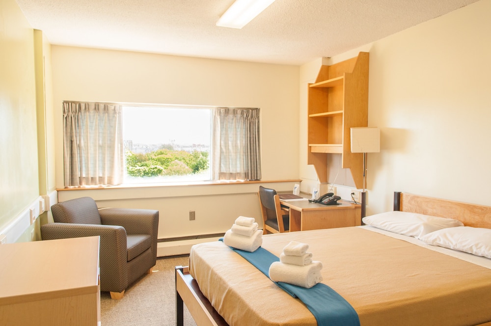 Saint Mary's University Residence Summer Accommodations, Halifax: Room ...