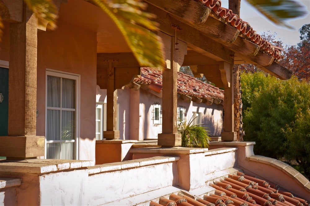 Harris Ranch Inn, Coalinga: Room Prices & Reviews | Travelocity