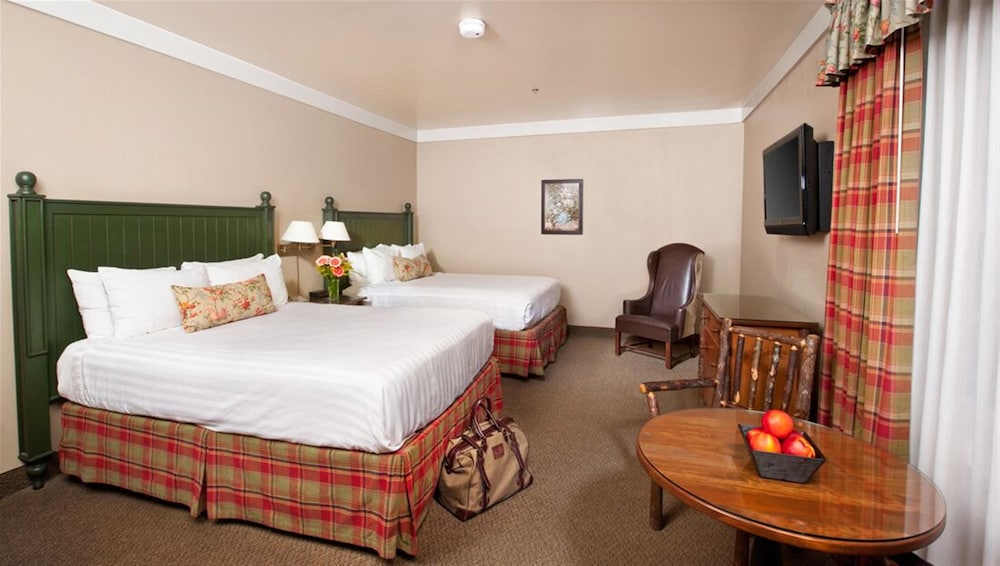 Harris Ranch Inn, Coalinga: Room Prices & Reviews | Travelocity