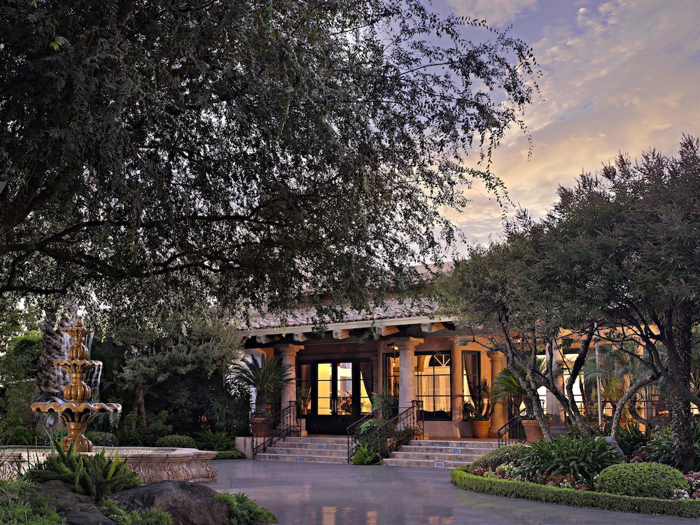 Harris Ranch Inn, Coalinga: Room Prices & Reviews | Travelocity