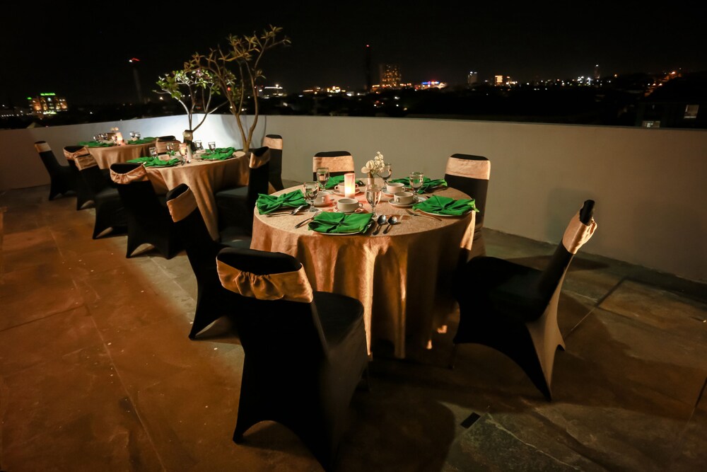 Loji Hotel Solo in Surakarta | Best Rates & Deals on Orbitz