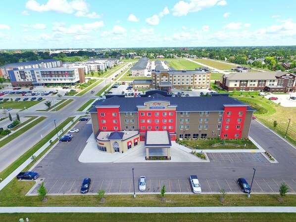 Book Baymont by Wyndham Grand Forks in Grand Forks | Hotels.com