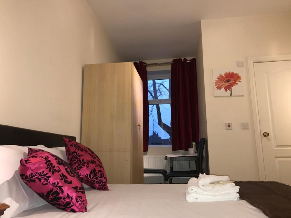 Weaste Hotel, West Manchester: AU$64 Rooms, Reviews & Deals (Salford ...