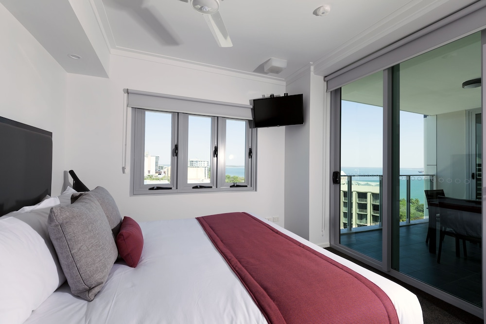 H on Mitchell Apartment Hotel in Darwin | Best Rates & Deals on Orbitz