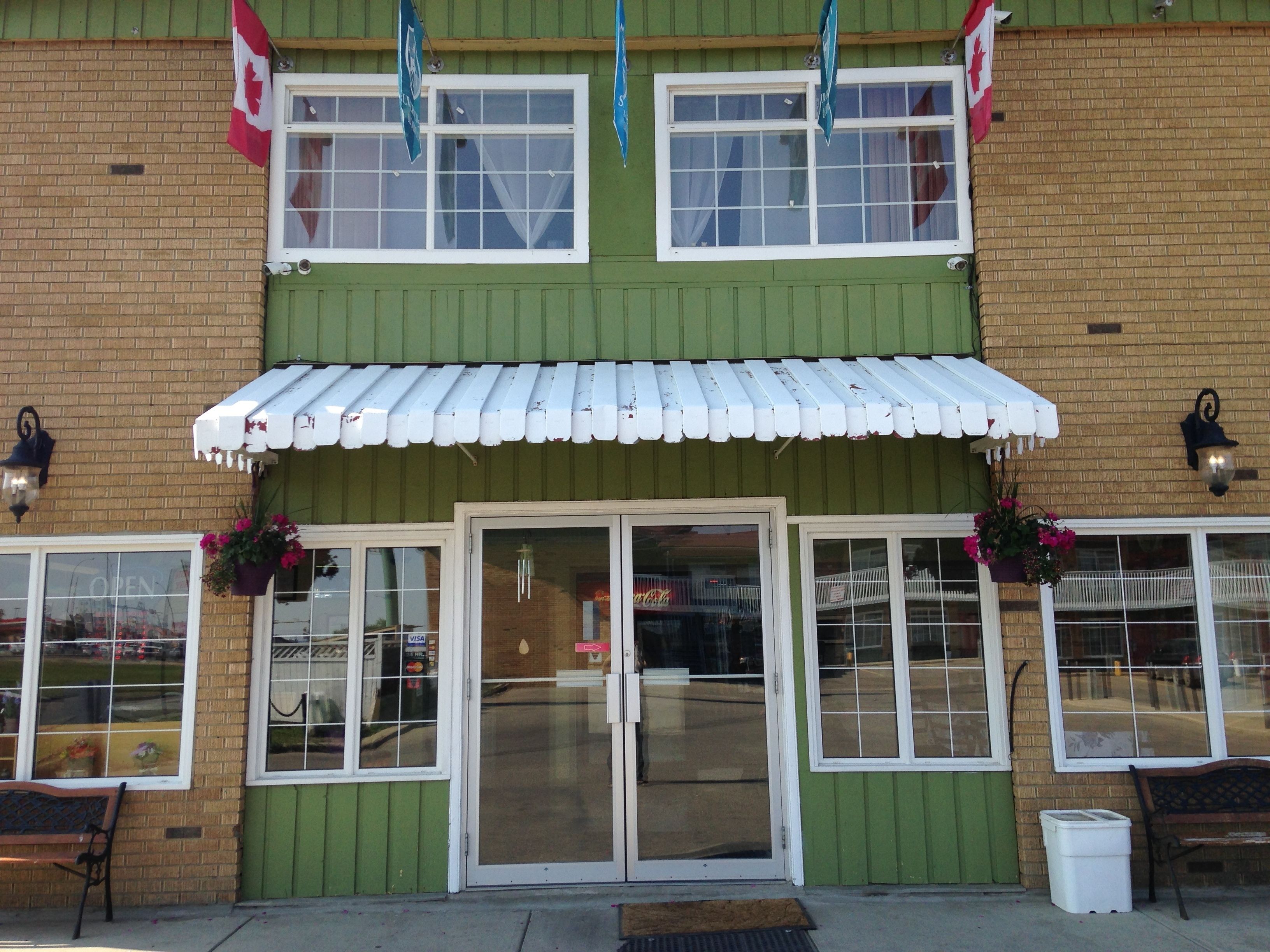 Holiday Inn Express & Suites Grande Prairie, an IHG Hotel: 2022 ...