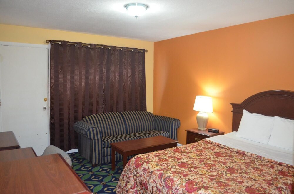 Mohawk Motel Deals & Reviews (Hamilton, CAN) | Wotif