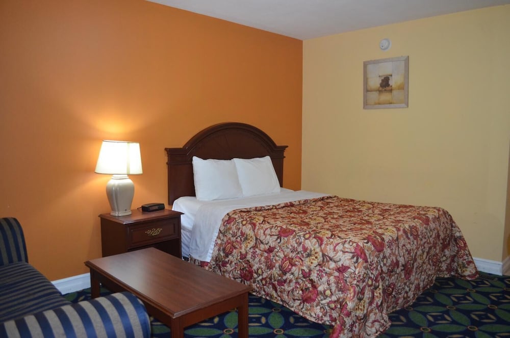 Mohawk Motel Deals & Reviews (Hamilton, CAN) | Wotif