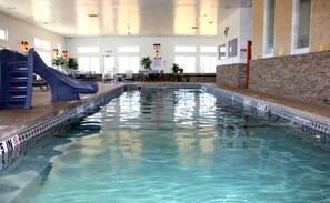 Top Mast Resort in North Truro, MA | Expedia