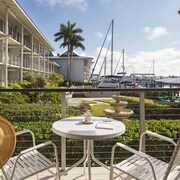Cove Inn on Naples Bay in Naples, FL | Expedia