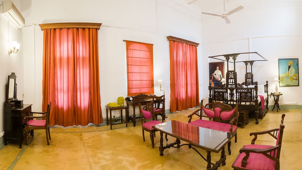 Neemrana's Baradari Palace: AU$115 Deals & Reviews (Patiala, IND) | Wotif