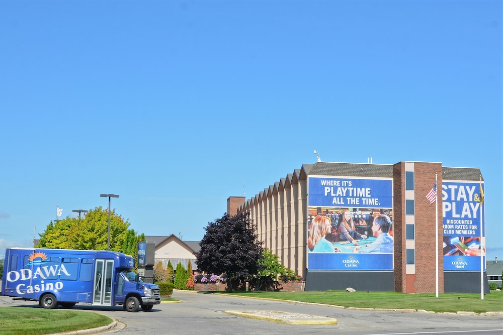 Odawa Hotel in Petoskey | Best Rates & Deals on Orbitz