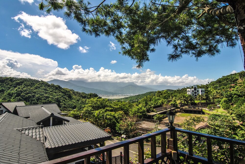 Moon Water Resort: 2019 Room Prices , Deals & Reviews | Expedia