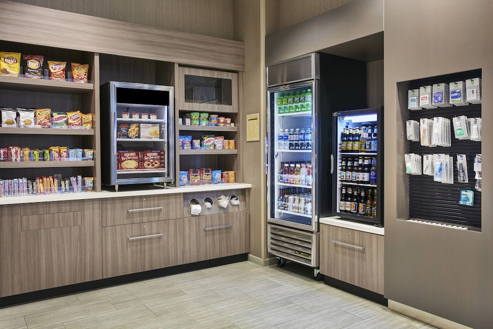 SpringHill Suites by Marriott Milwaukee Downtown in Milwaukee | Best ...
