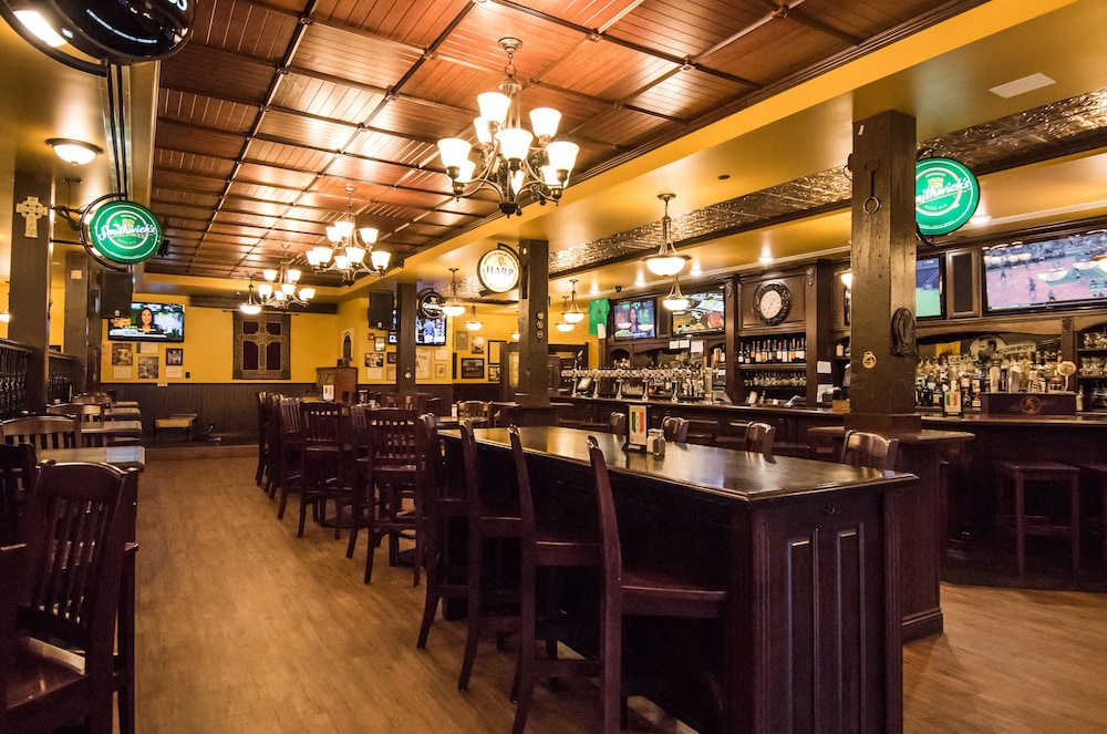 Hotel Arvon in Great Falls | Best Rates & Deals on Orbitz