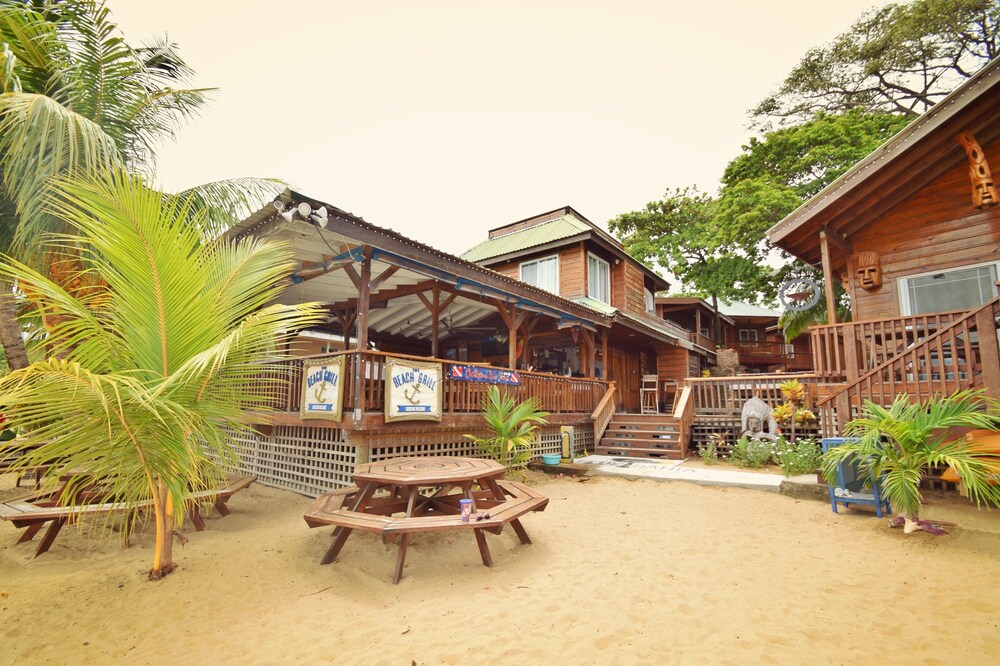 Blue Bahia Resort, Roatan: $186 Room Prices & Reviews | Travelocity